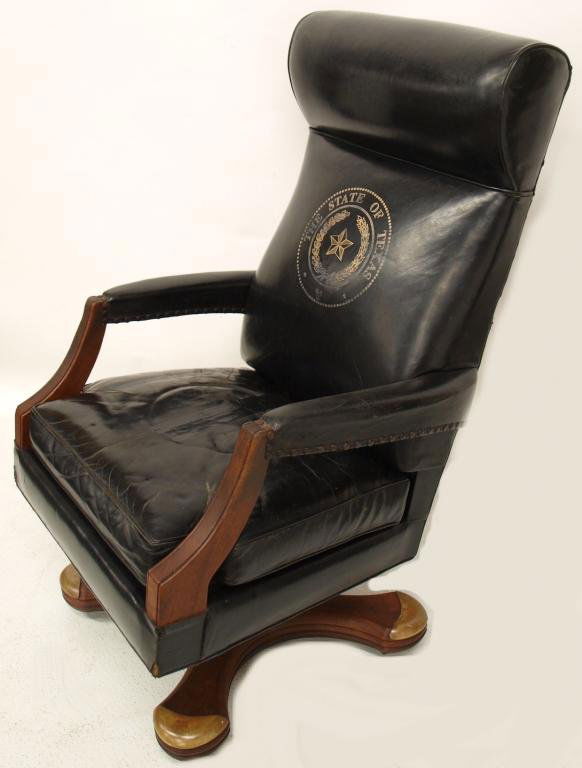 169: TEXAS LEGISLATURE STATE SEAL MARKED ARM CHAIR