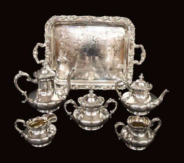 260: FINE PAIRPOINT SILVER PLATE COFFEE/ TEA SERVICE