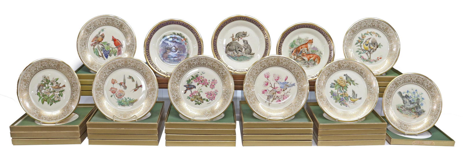 (36) Lenox Boehm Birds & Wildlife Collector Plates