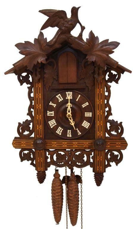 ANTIQUE BLACK FOREST TRUMPETER CUCKOO CLOCK