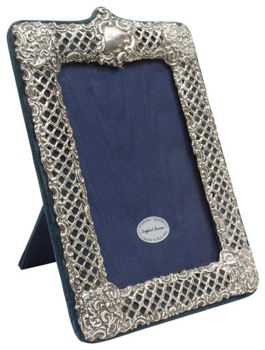 English Keyford Sterling Silver Picture Frame