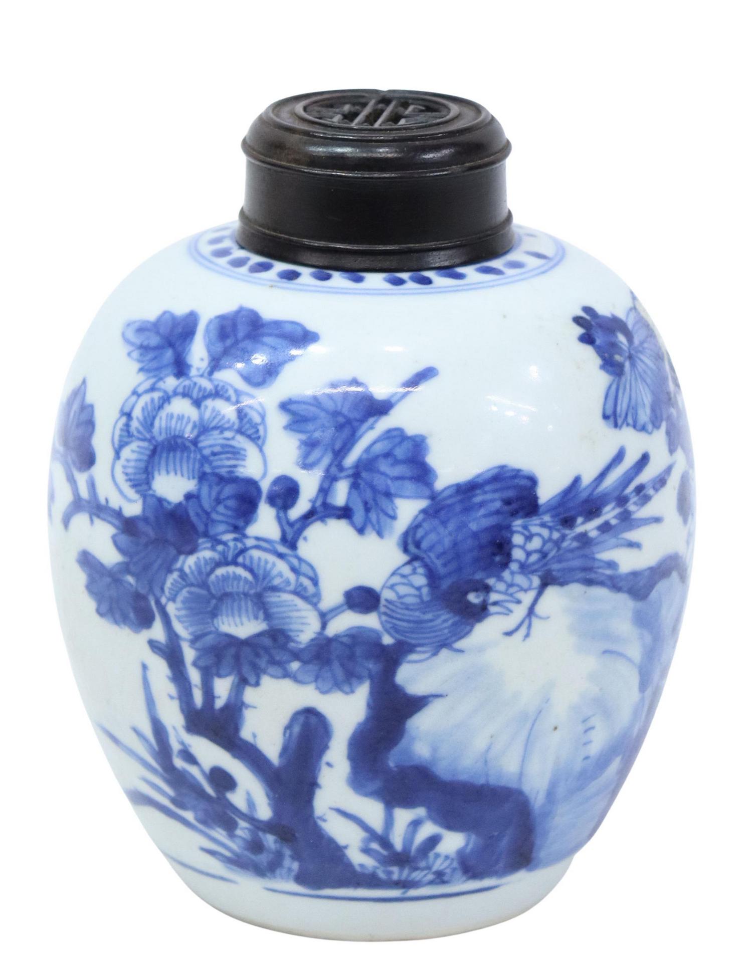 Chinese Blue & White Porcelain Tea Jar