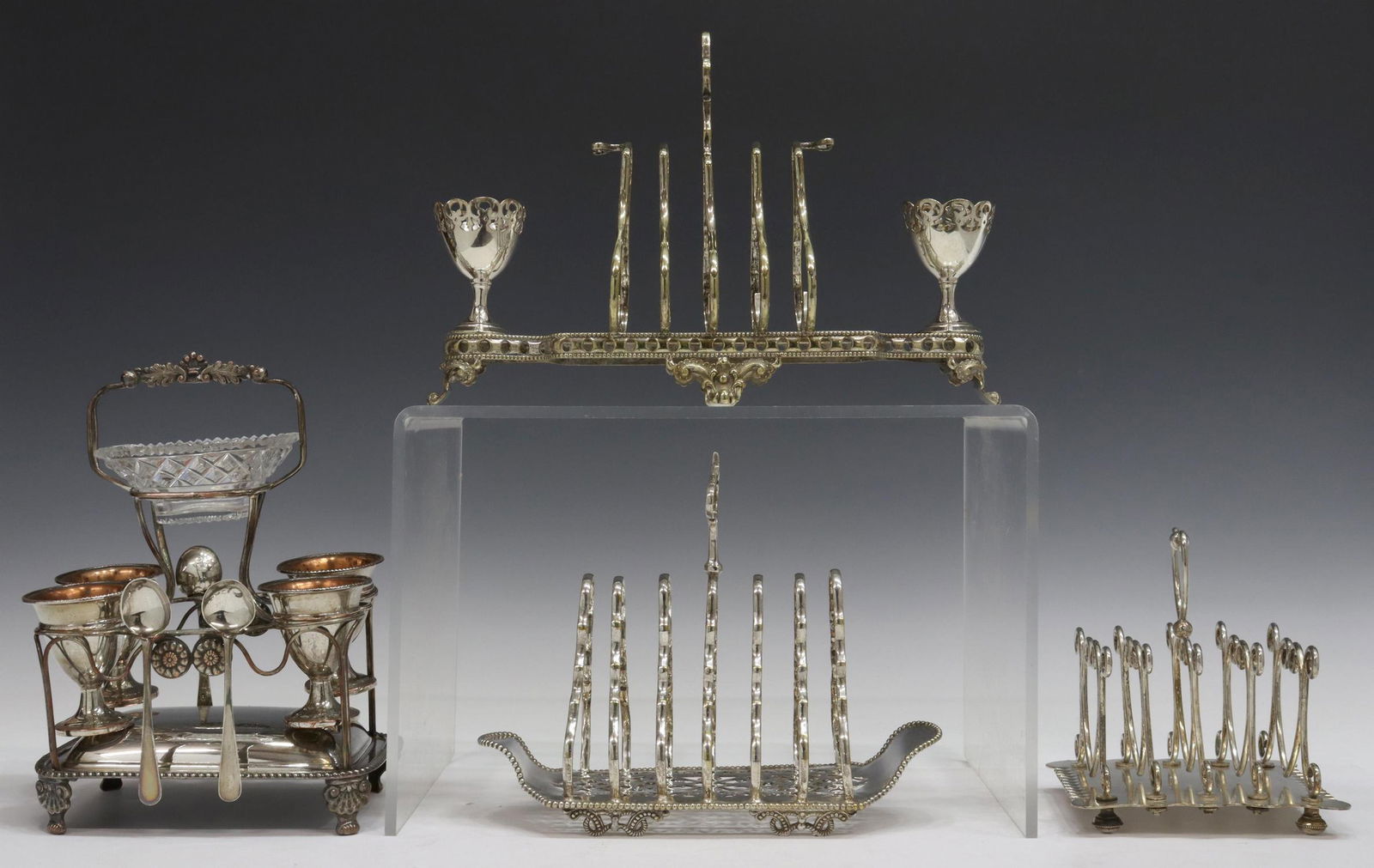 4) English Silverplate Toast Racks, Egg Cup Stands
