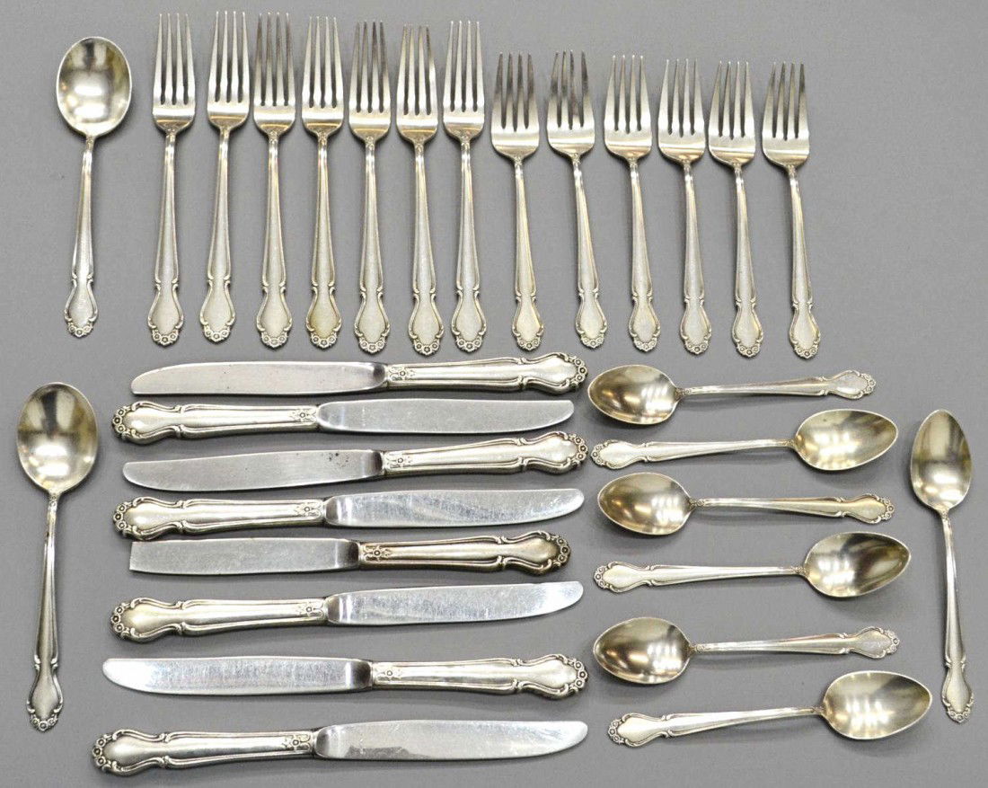 ROGERS WEDDING BELLS STERLING SILVER FLATWARE SET - Sep 25, 2011 ...