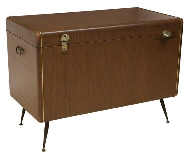Mid Century Modern Storage Chest Or Trunk