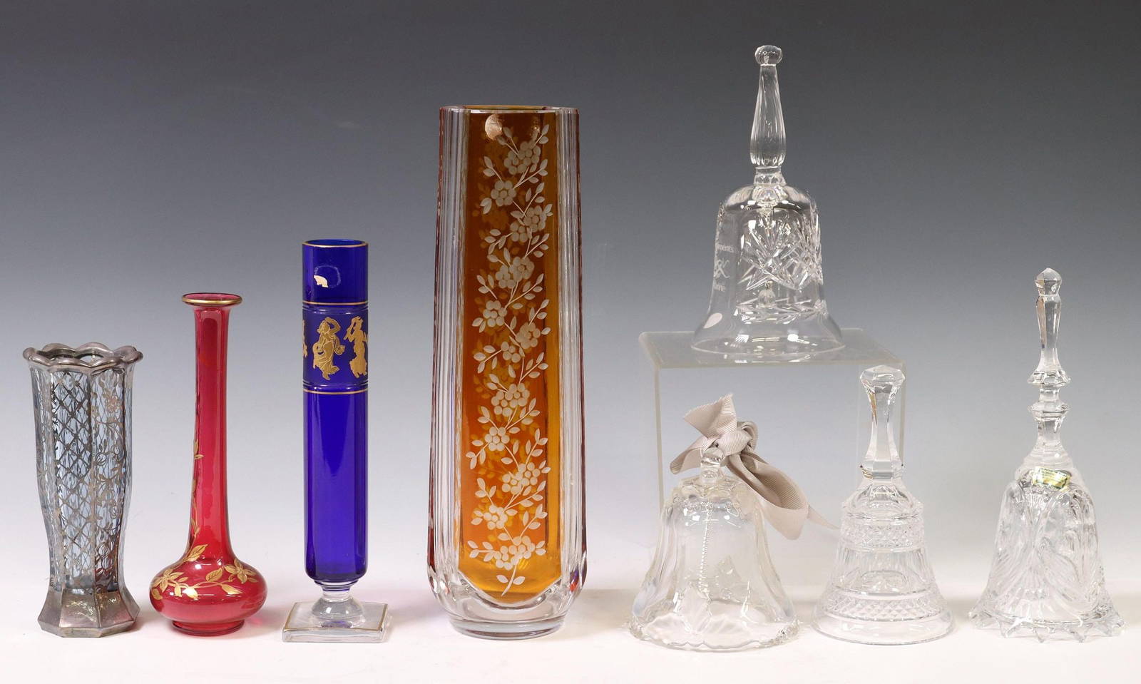 (8) Glass & Crystal Table Decor, Bells & Vases Auction