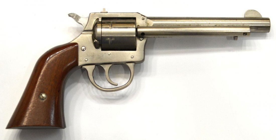 37: H&R NICKEL PLATED .22 MAGNUM REVOLVER