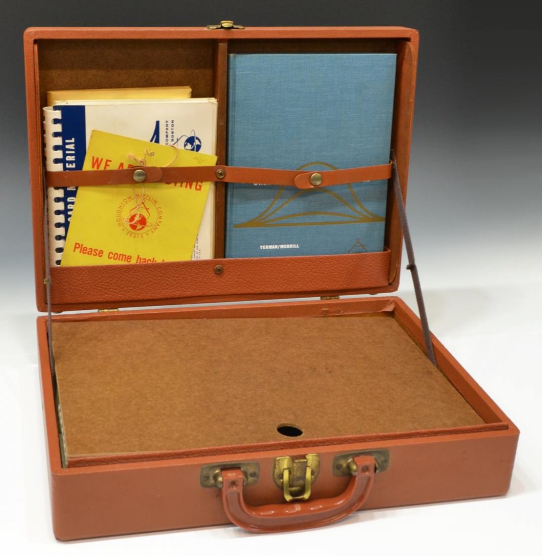 CASED STANFORD-BINET IQ TESTING KIT