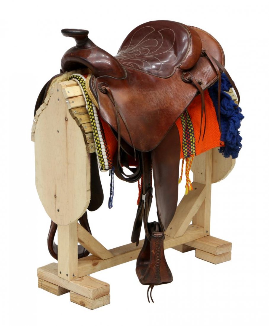 FALLIS BALANCE RIDE WESTERN SADDLE & ARAB HALTER