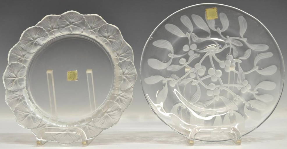 (2)lalique Art Crystal Mistletoe & Honfleur Plates