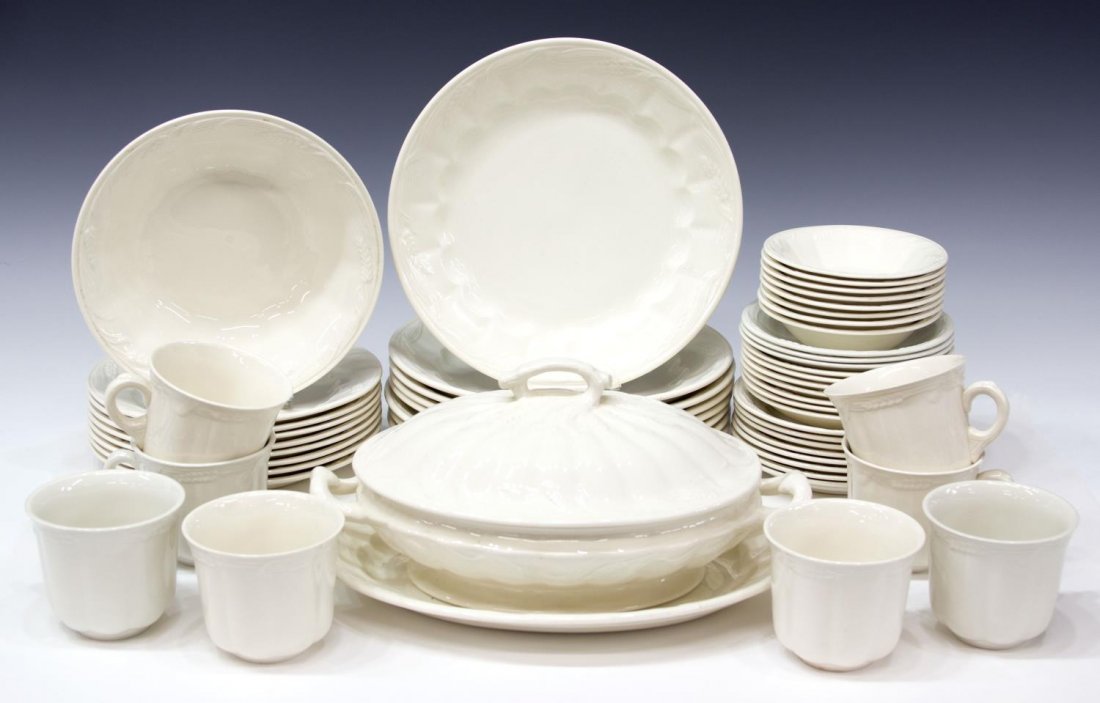 (53) ENGLISH ROYAL CROWNFORD IRONSTONE DINNER SET