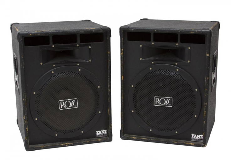(2) Ross Systems 115hs 15" Speakers