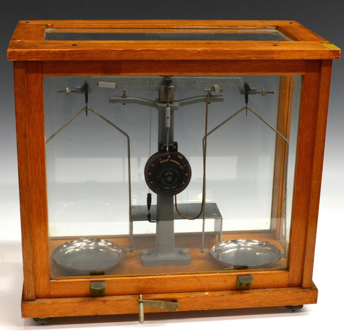 ENGLISH PHILIP HARRIS LTD CASED LABORATORY SCALES