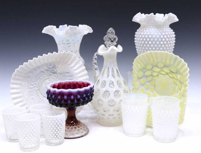 (12) Vintage Hobnail & Coin Dot Art Glass Group