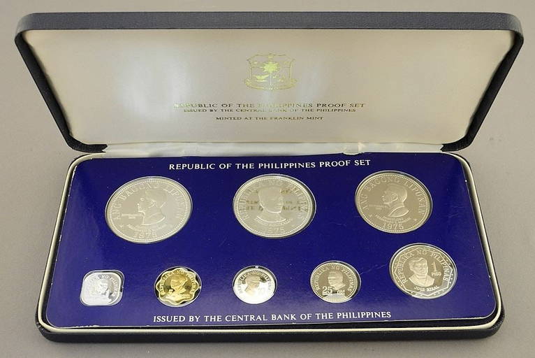1975 Proof Set: Coinage Of The Philippines In Box With Certificate Of ...
