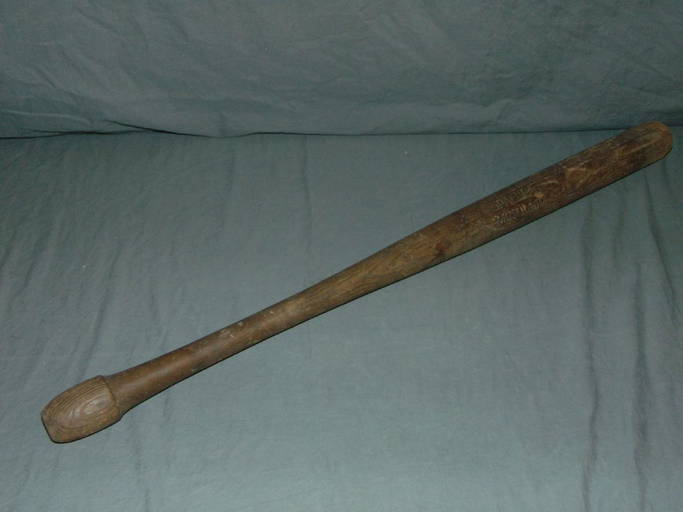 Early Spalding Mushroom Bat.