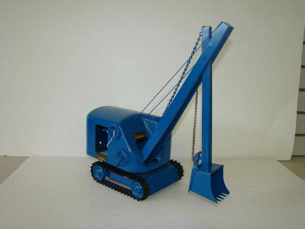 Pressed Steel Structo Steam Shovel