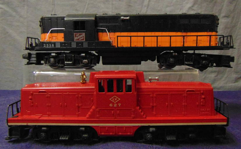 Lionel 2338 & 627 Diesels