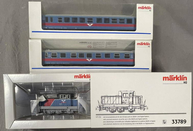 3Pc Marklin HO Swedish Passenger Set - Oct 27, 2021 | Weiss Auctions in NY