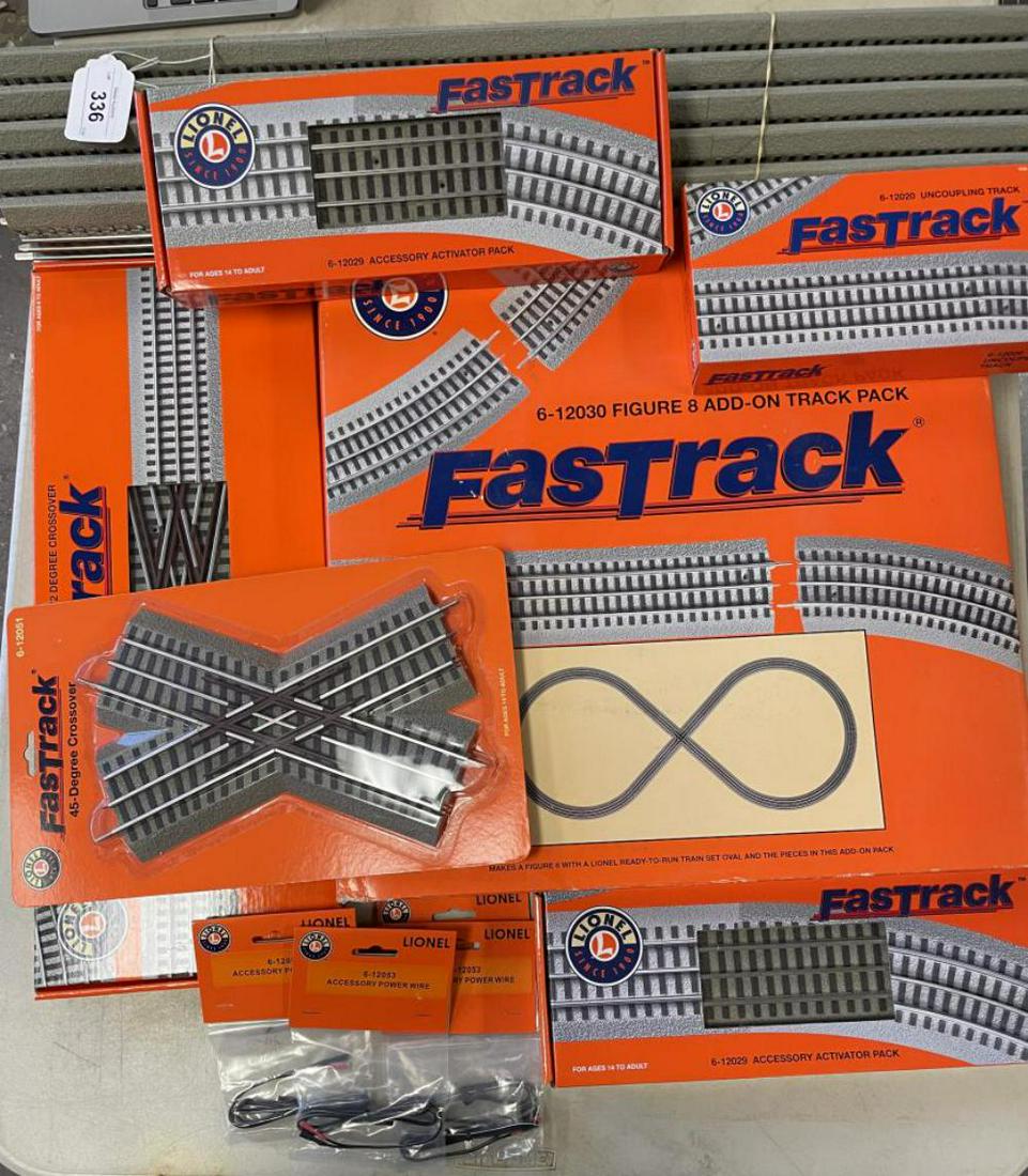 Lionel Fasttrack Lot