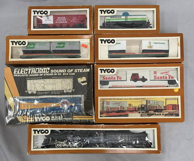 7pc Boxed Tyco Ho Steam Freight Set