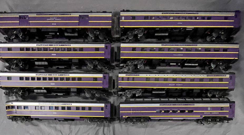 8 MTH ACL Passenger Cars - Aug 30, 2022 | Weiss Auctions in NY