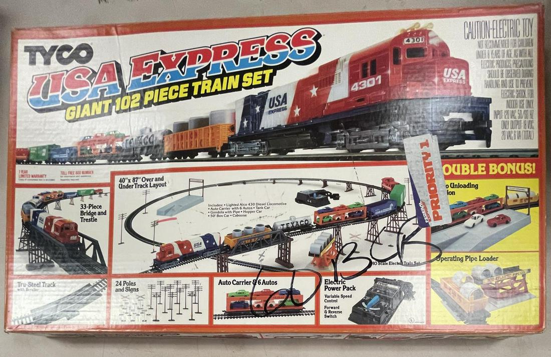 Tyco HO 7420 USA Express Set - Aug 30, 2022 | Weiss Auctions in NY