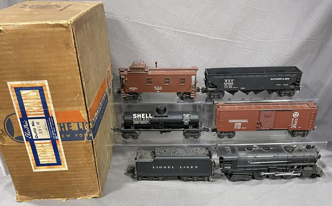 Nice Boxed Lionel Semi Scale Freight Set 291w