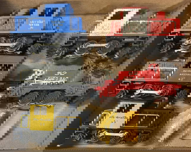 5 Lionel Motorized Units, Tlc