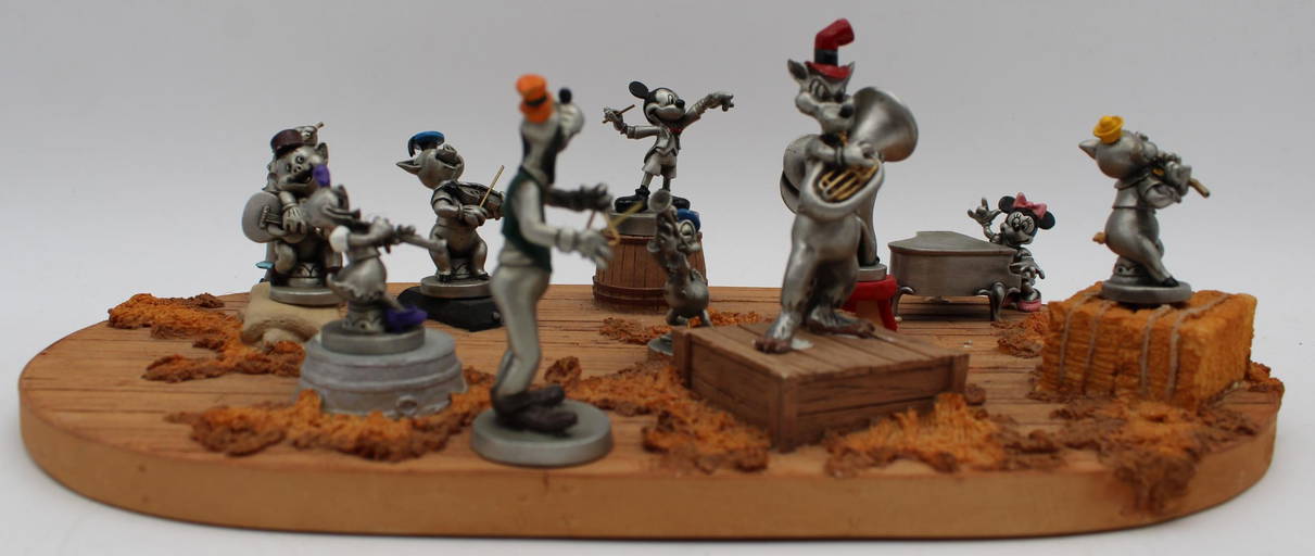Disney, Hudson Pewter Barnyard Band Orchestra Set