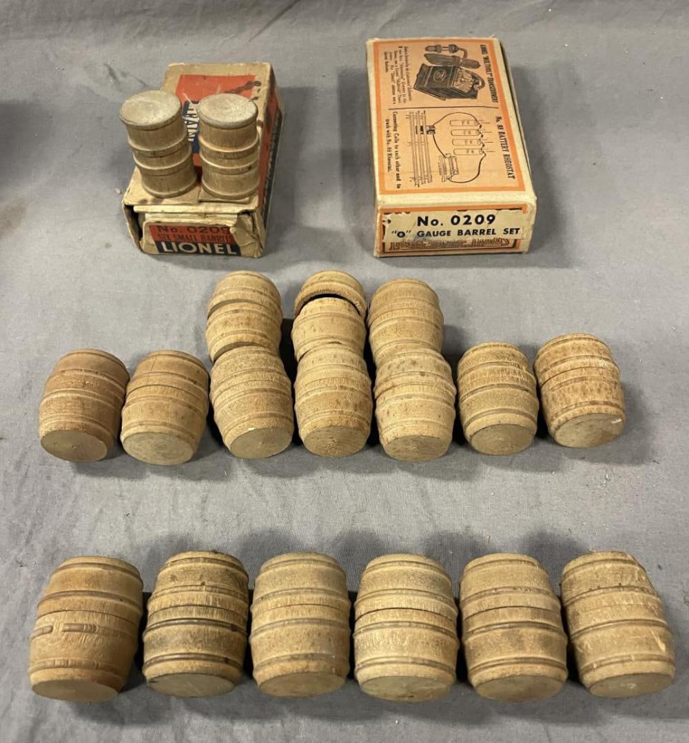 Desirable Lionel Split Barrels & Drums Auction