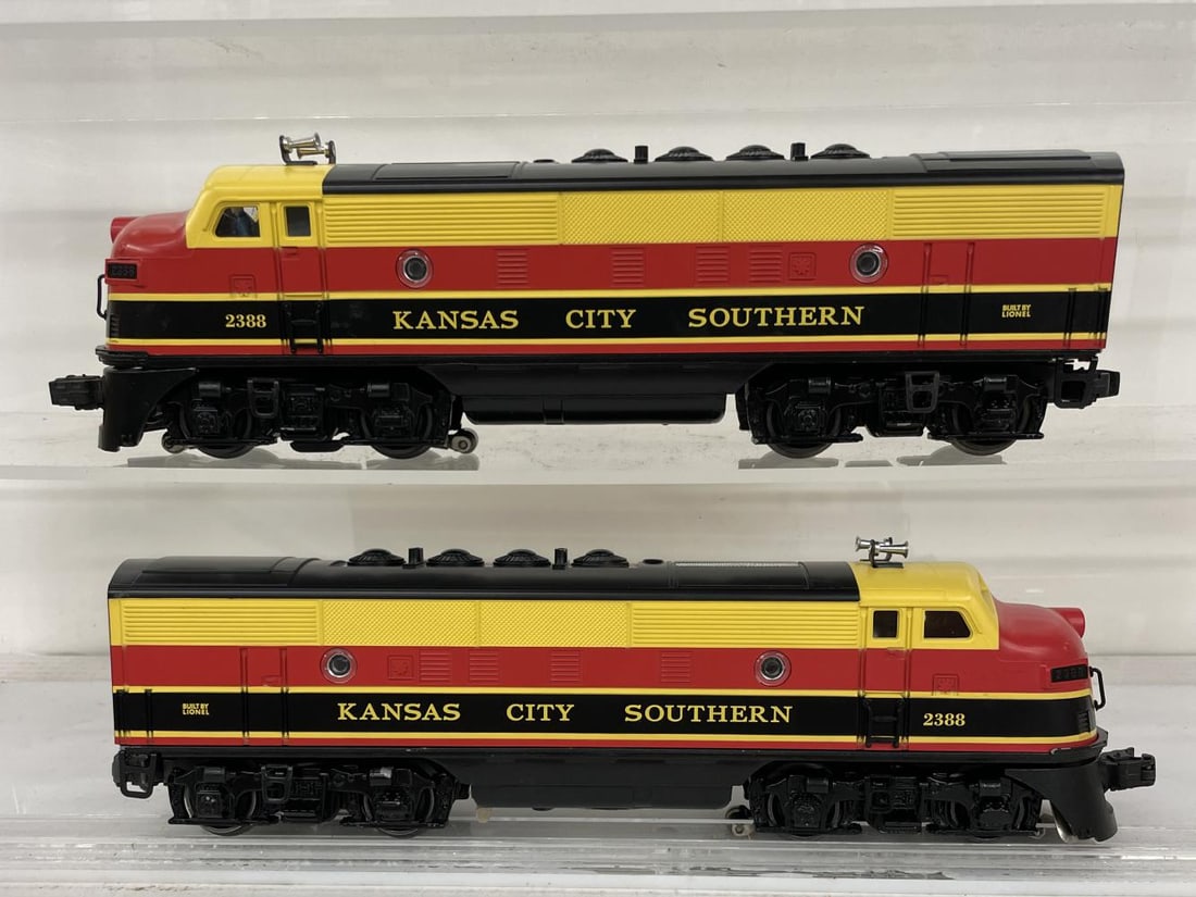 Custom Painted Lionel Kcs F3 Aa Diesels Auction