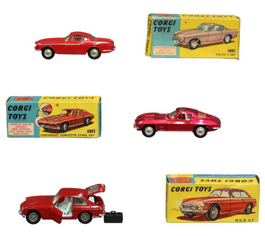 (3) Boxed Corgi Toys Cars 228, 310, & 327 Auction