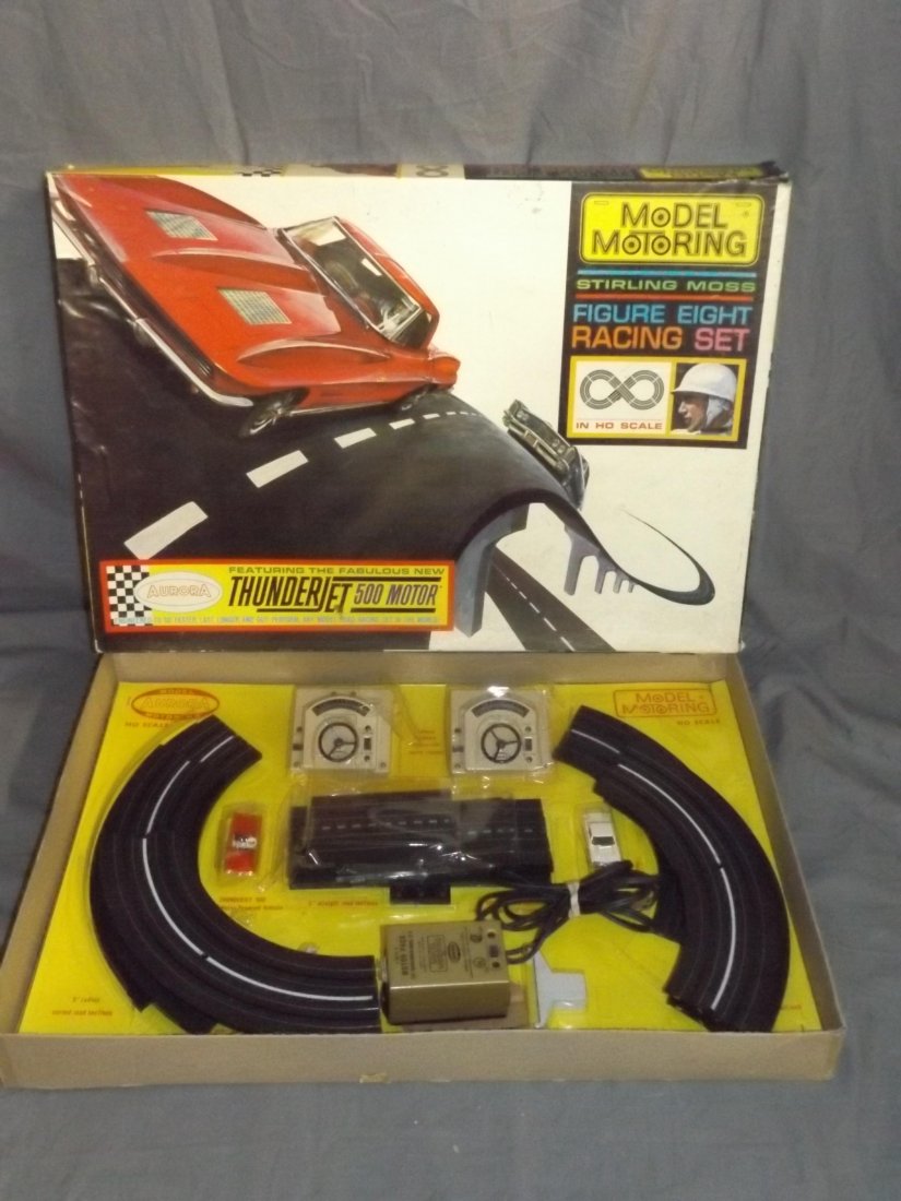 Boxed Aurora HO Figure Eight Racing Set #1300 - Jul 29, 2015 | Weiss ...