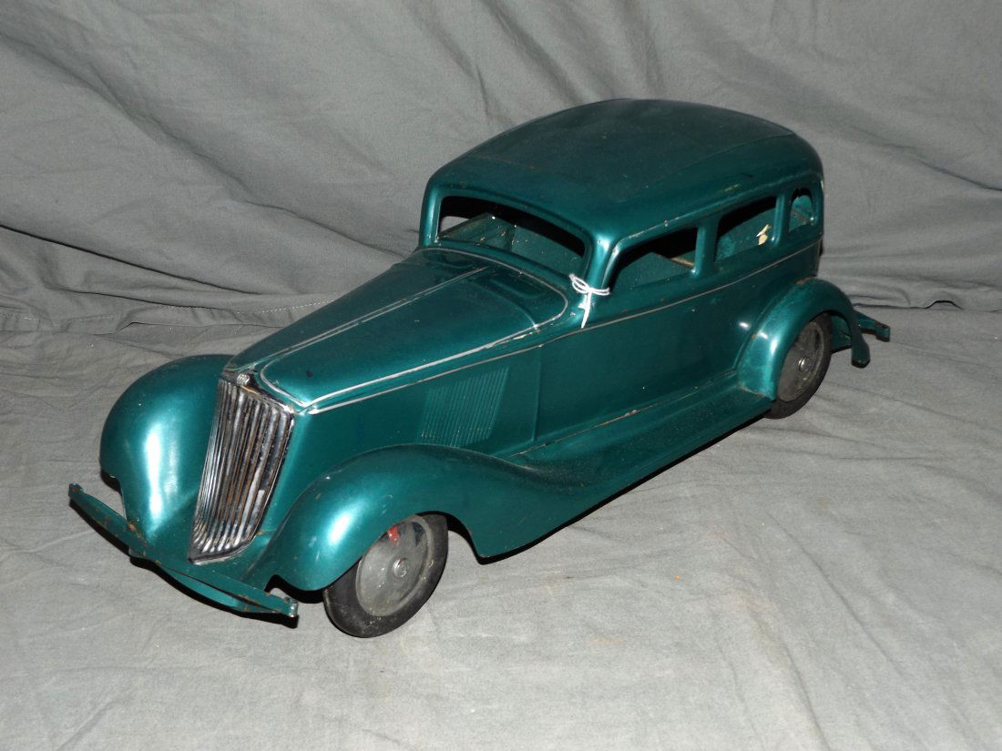 1930's Pressed Steel Cor Cor Graham Sedan - Dec 12, 2015 | Philip Weiss ...