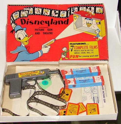 Disneyland Auto Magic Picture Gun In Box