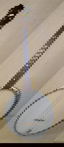 Remo 4 String Banjo 31"l