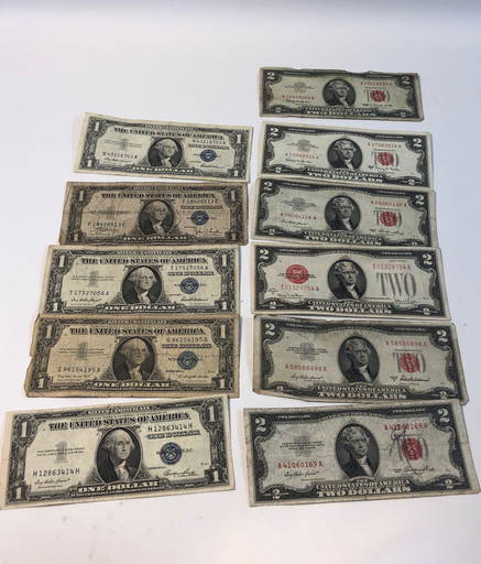 Lot Of Vintage U.s. Currency