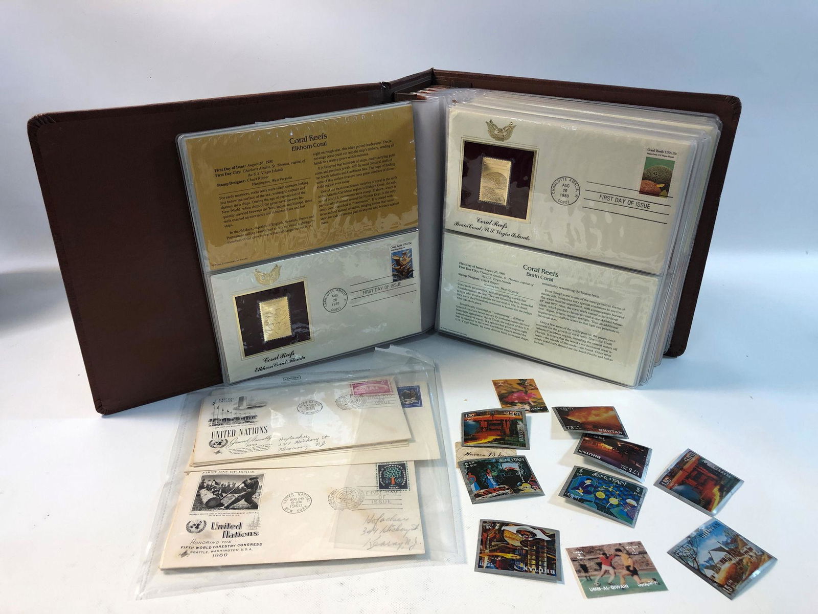 Golden Replicas Of Us Stamps 22kt Gold Surface