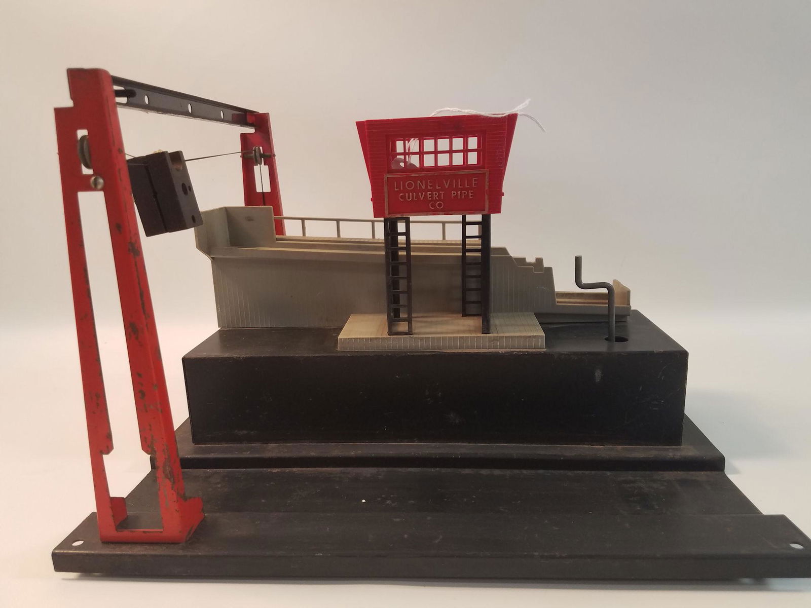 Lionel O Gauge Post War 342 Culvert Pipe Loader