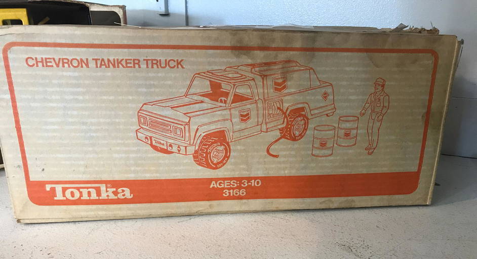 Tonka Chevron Tanker Truck No. 3166 Mint In Box
