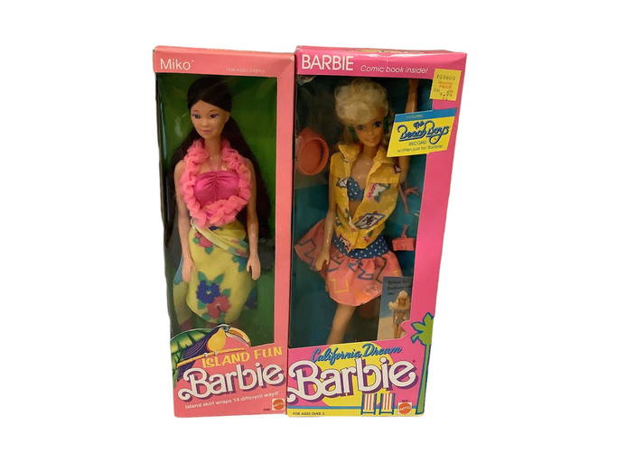 (2) Barbies In 1980's Pink Boxed Barbies Including (1) California Dream ...