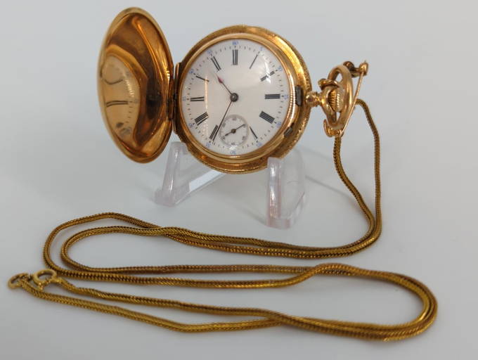 Baume Gold Pendant Style Pocket Watch On A Gold Chain (#4213C) on Sep ...