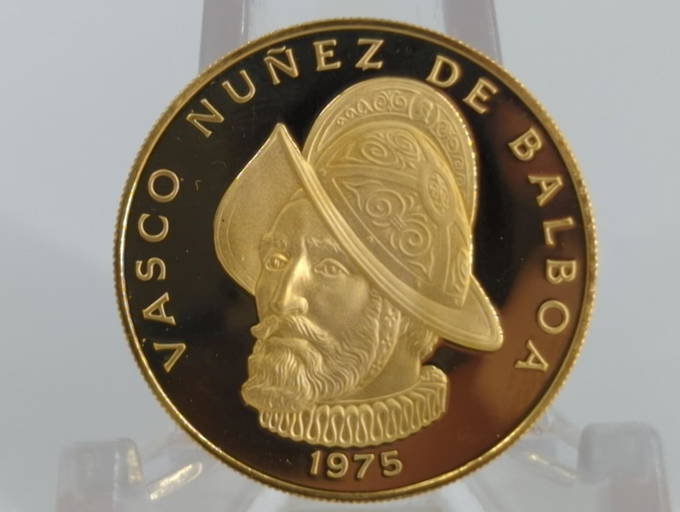 Panama 1975 100 Balboas Proof Gold Coin