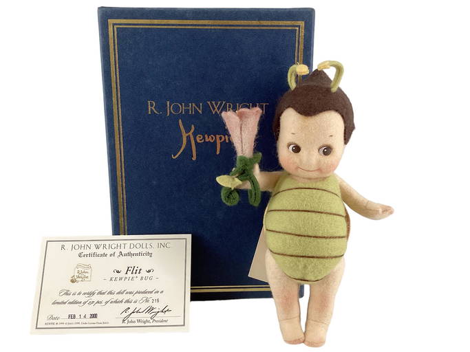 R. John Wright Ìflitî Kewpie Bug