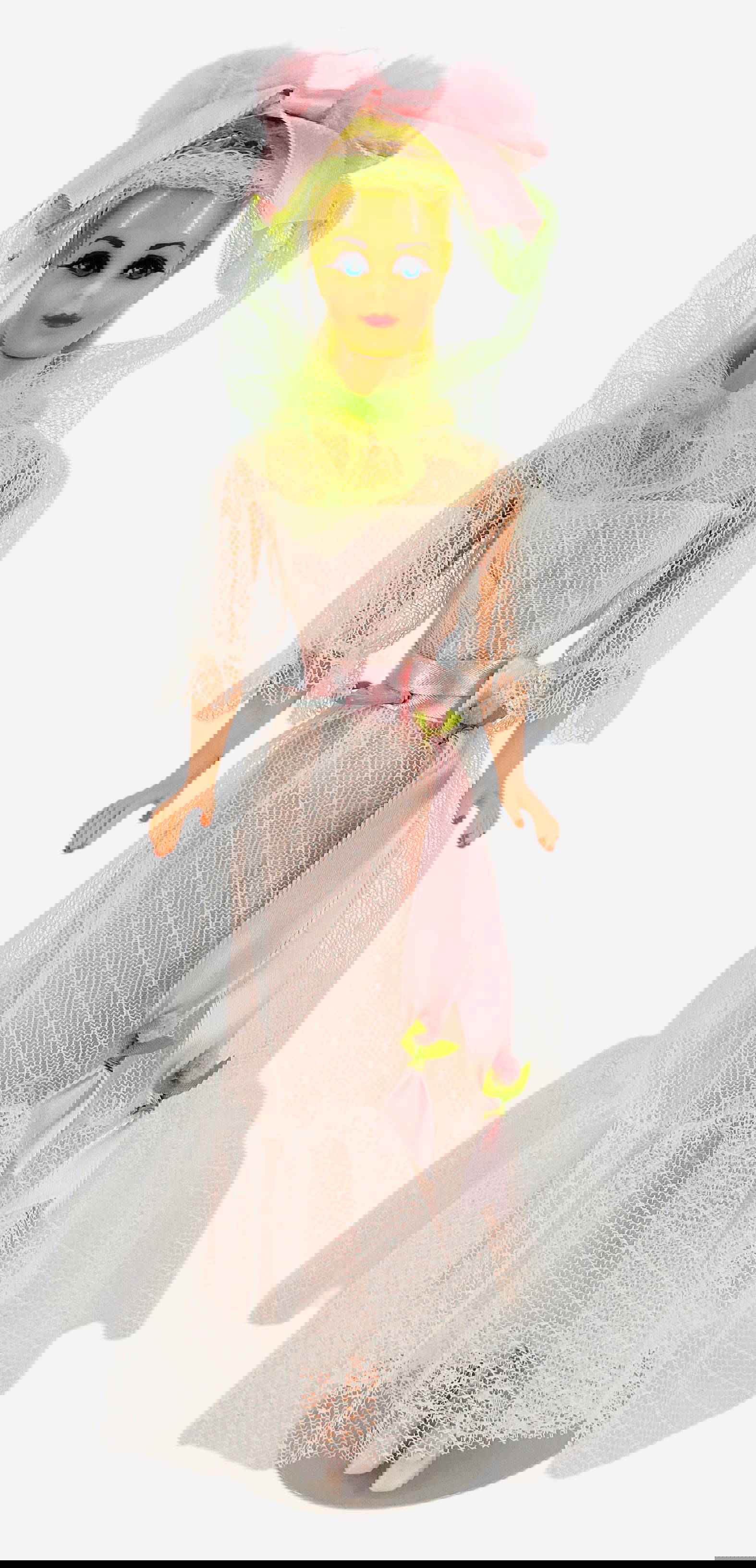 Gorgeous Truly Scrumptious Doll Auction