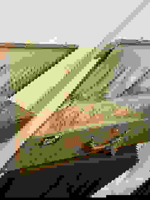 Hartmann Wings Rolling Trunk Auction