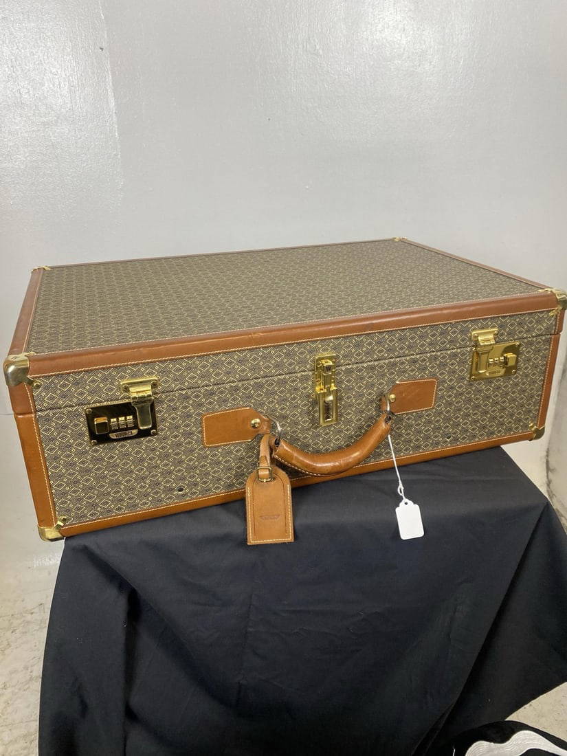 Hartmann Wings Travel Trunk Auction