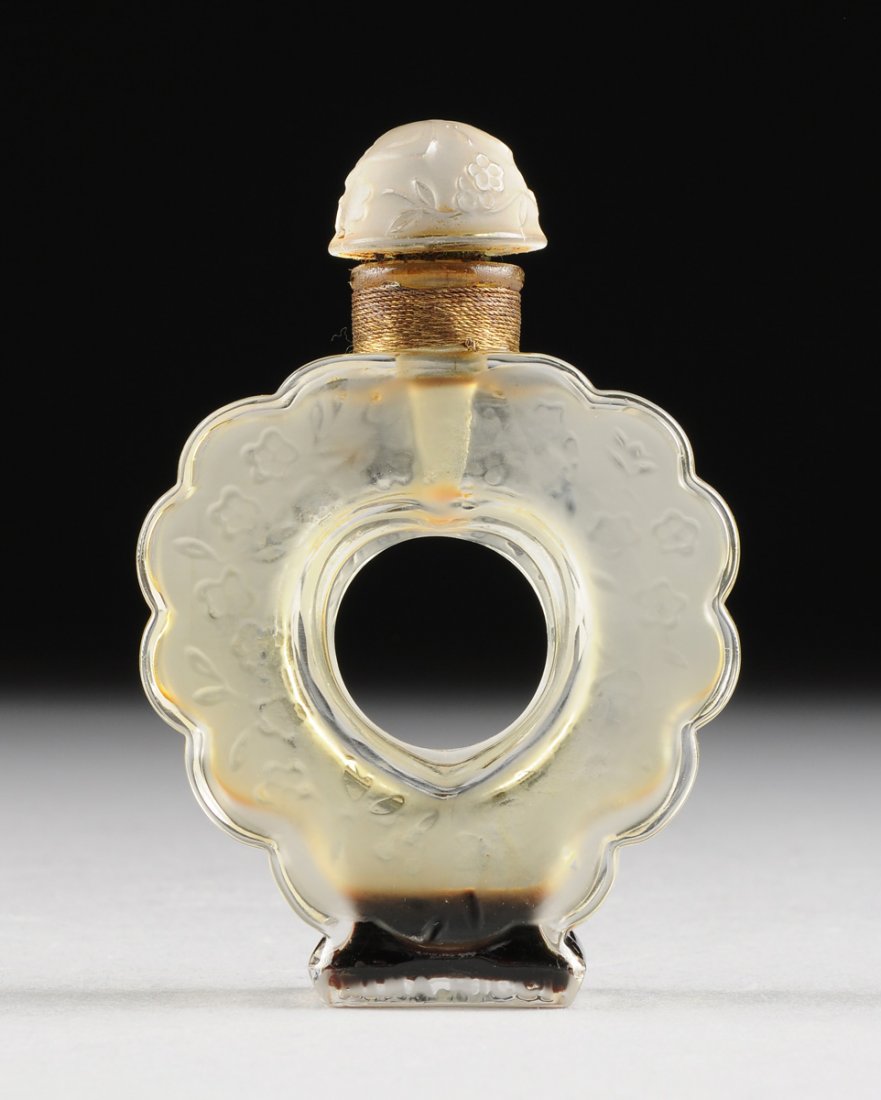 A PAIR OF LALIQUE CRYSTAL "COEUR-JOIE" PERFUME BOTTLES, - May 15, 2016 ...