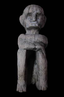 Philippine Ifugao Carved Wood Figuratie Harvesting Rice Cutter